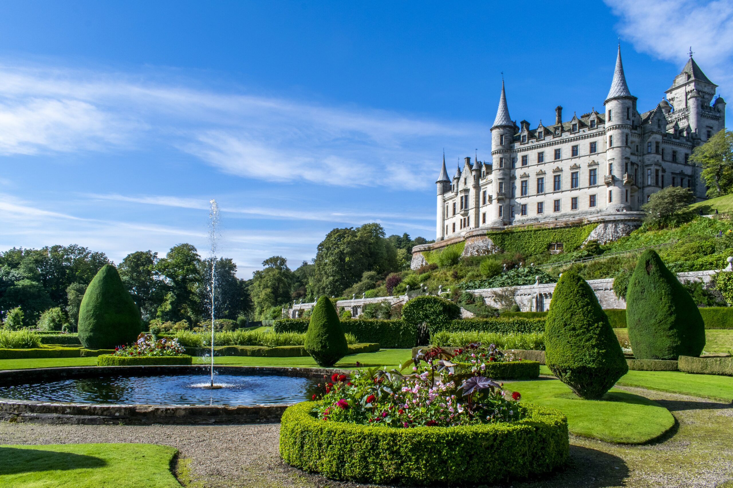 INVERGORDON SHORE EXCURSION - DUNROBIN CASTLE AND HIGHLAND VILLAGES ...